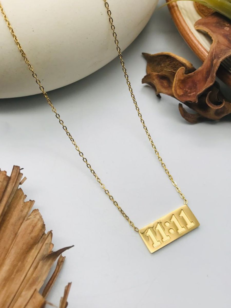 Buy Angel Number 11:11 Engraved Golden Chain Necklace Online – The Jewelbox